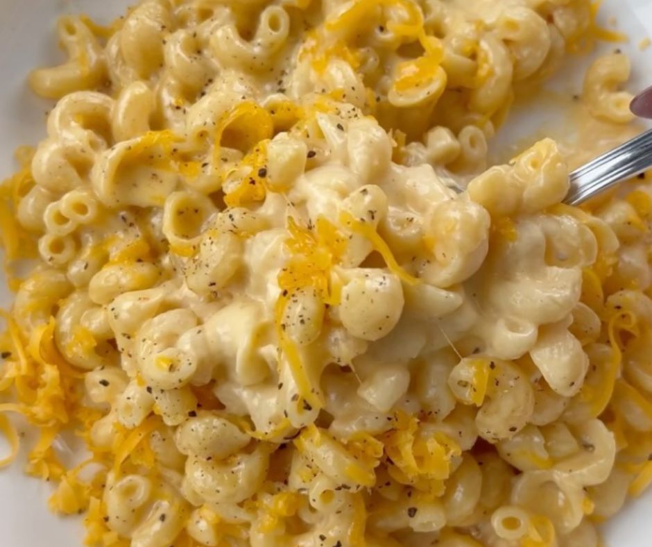 Easy One-Pot Mac & Cheese: Creamy, Cheesy Perfection in Minutes ...